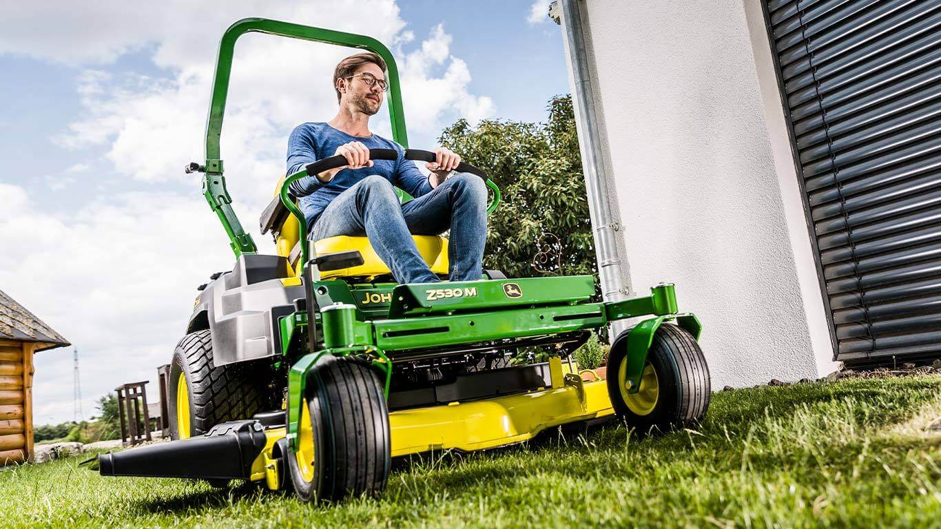 JOHN DEERE Null-Wenderadius-Mäher zTrak Z530M – ÖKOHAUS PLUS
